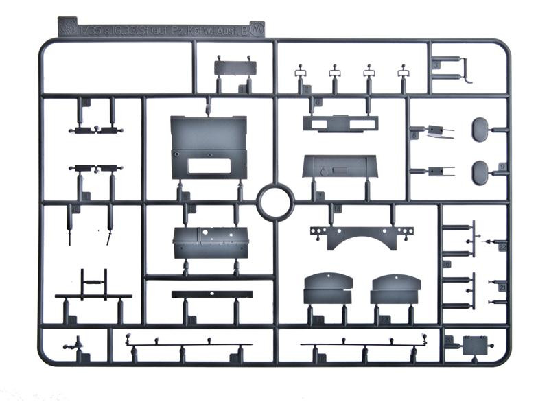 Сборная модель самоходной артиллерийской установки 15cm s.IG.33(Sf) auf ...