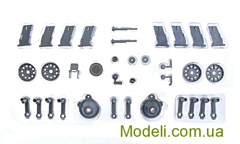 Пластиковая масштабная модель танка T34/85 Hobby Boss 82602 Хоббі ...