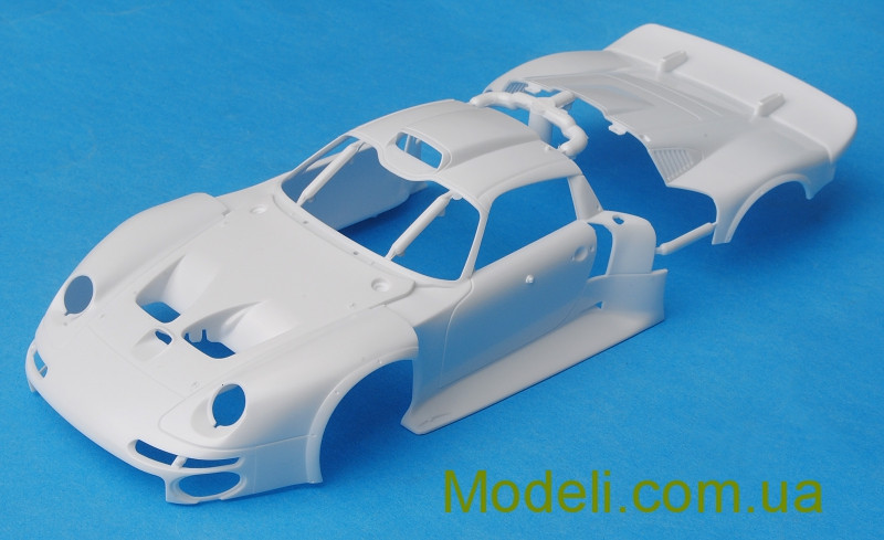 Сборная модель автомобиля Порше 911 GT1 / Porsche 911 GT1 TAMIYA 24186 ...