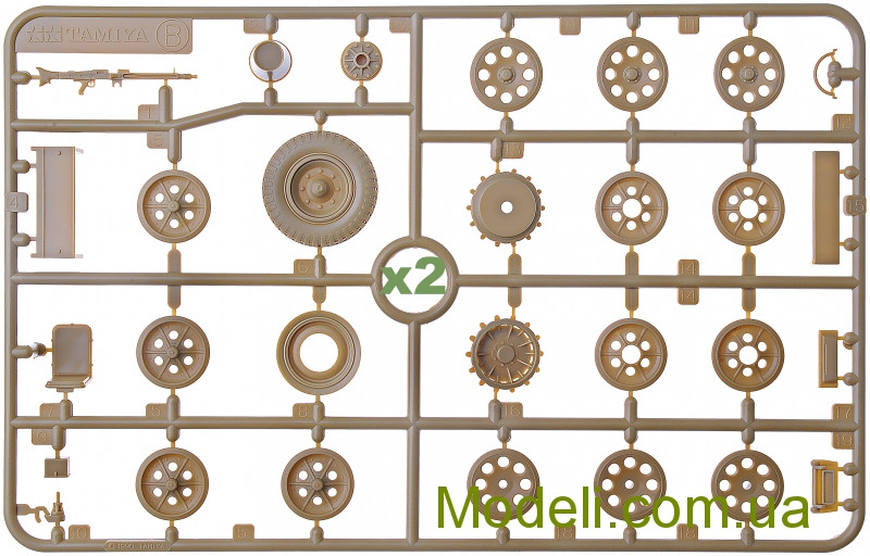 Сборная модель 1:35 Sd.Kfz. 251/9 "Kanonenwagen" TAMIYA 35147 Хоббі ...