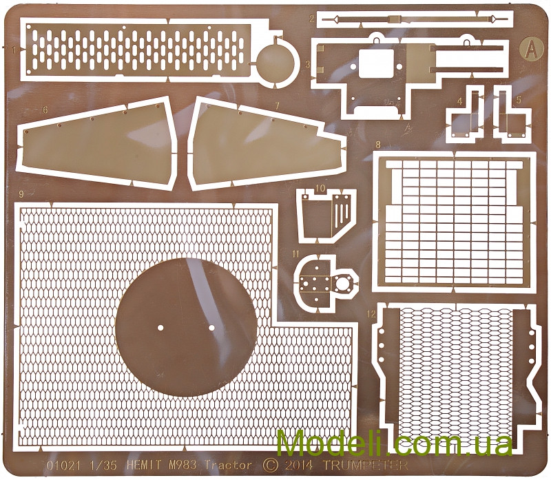 Сборная модель 1:35 HEMTT M983 TRUMPETER 01021 Хоббі Маркет Modeli.com.ua