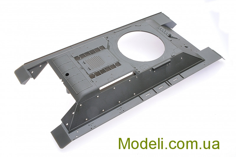 Пластикова модель для склеювання танка T34/85 Hobby Boss 82602 Хоббі ...