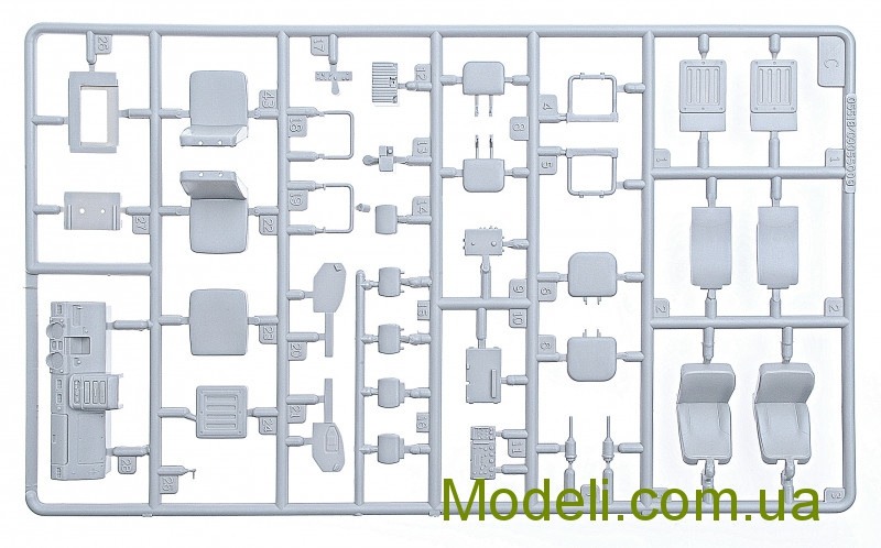 Модель японського військового позашляховика тип 73 для склеювання ...